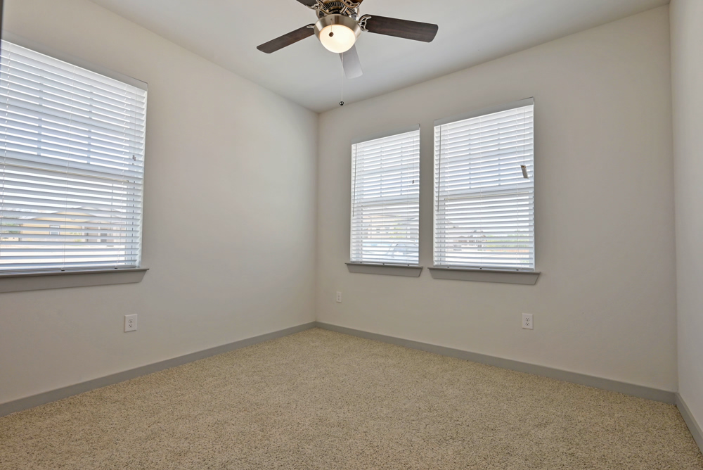 Apartments in Big Spring, Texas | Heritage Heights at Big Spring | (877 ...