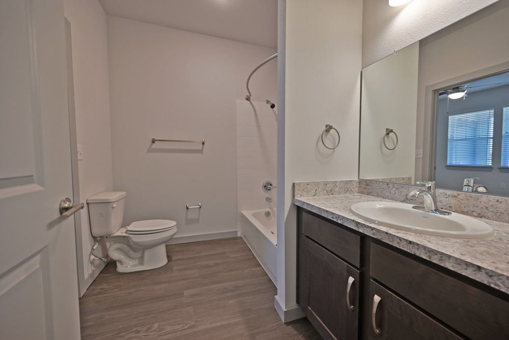 Apartments in Big Spring, Texas | Heritage Heights at Big Spring | (877 ...